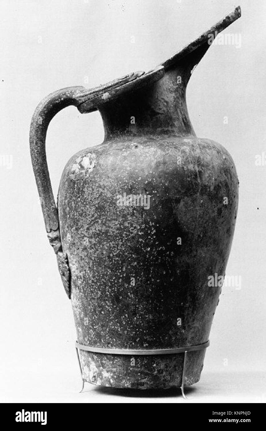 Oinochoe Black and White Stock Photos & Images - Alamy