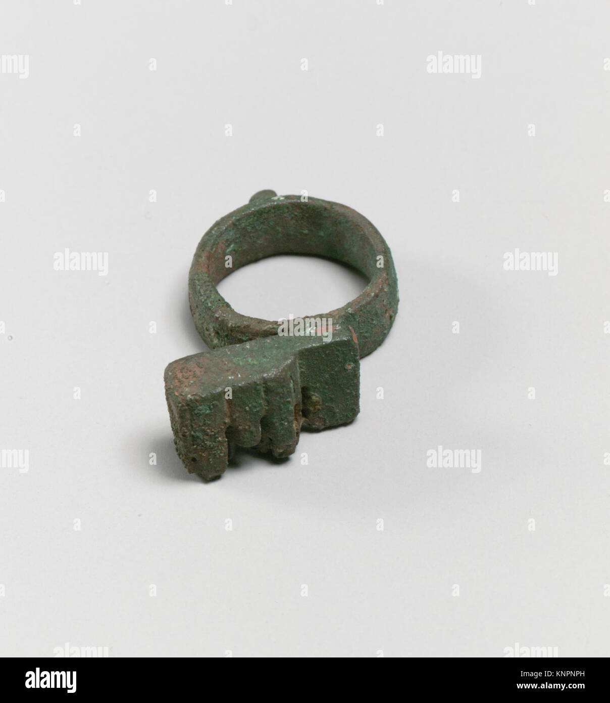 Bronze ring key hi-res stock photography and images - Alamy