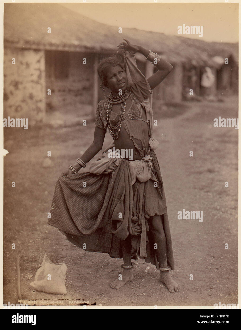 A gypsy dancing girl hi-res stock photography and images - Alamy
