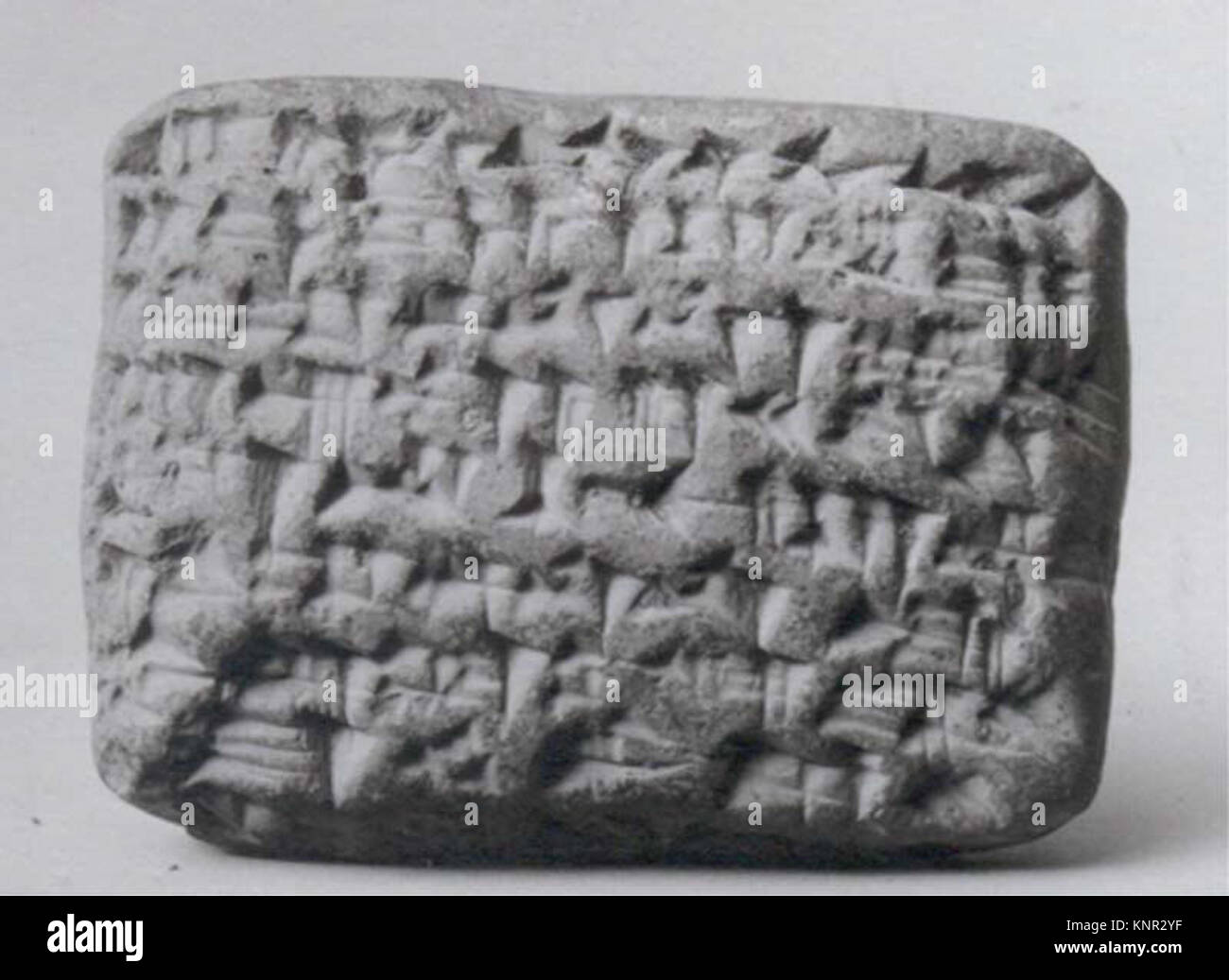 Mesopotamia tablet receipt hi-res stock photography and images - Alamy