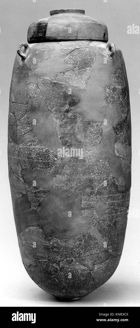 Dead sea scroll jar hi-res stock photography and images - Alamy