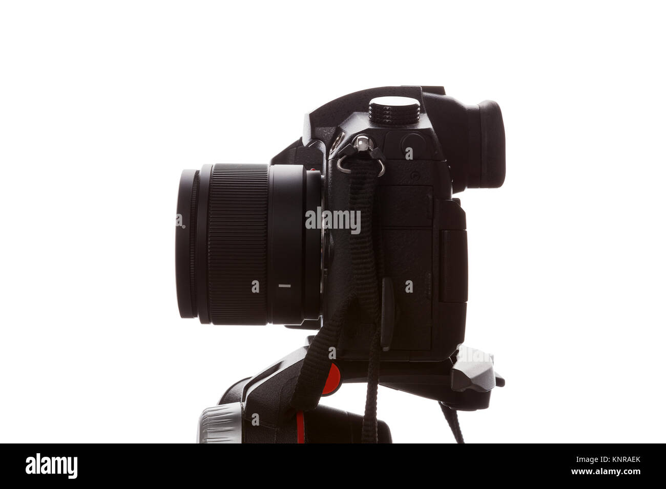 Professional DSLR Camera on Tripod Side View. Isolated on white ...