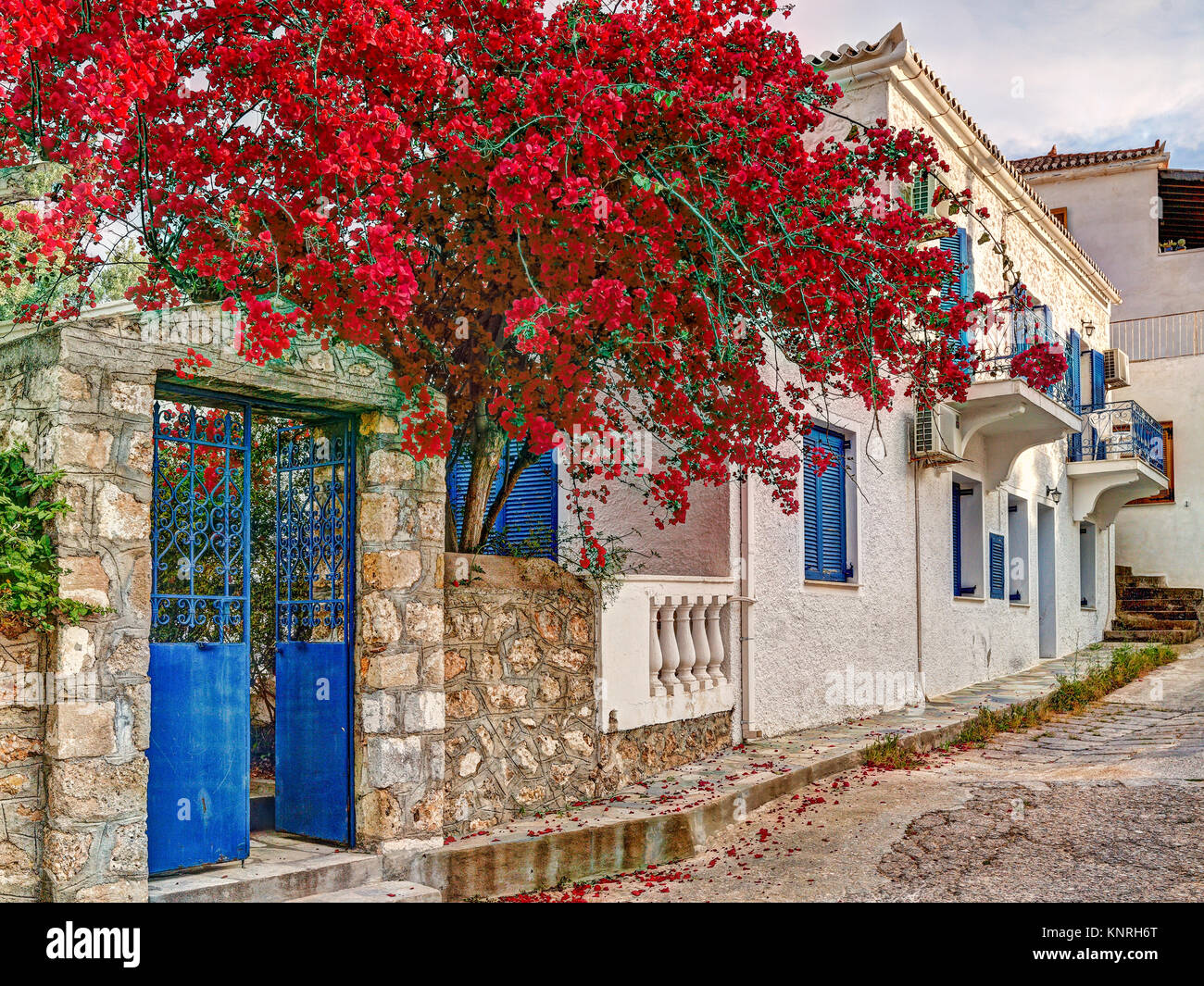 Traditional island architecture hi-res stock photography and images - Alamy