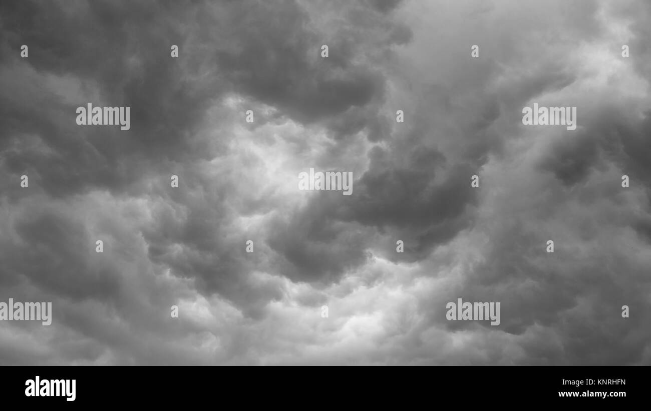 dramatic grey clouds Stock Photo - Alamy