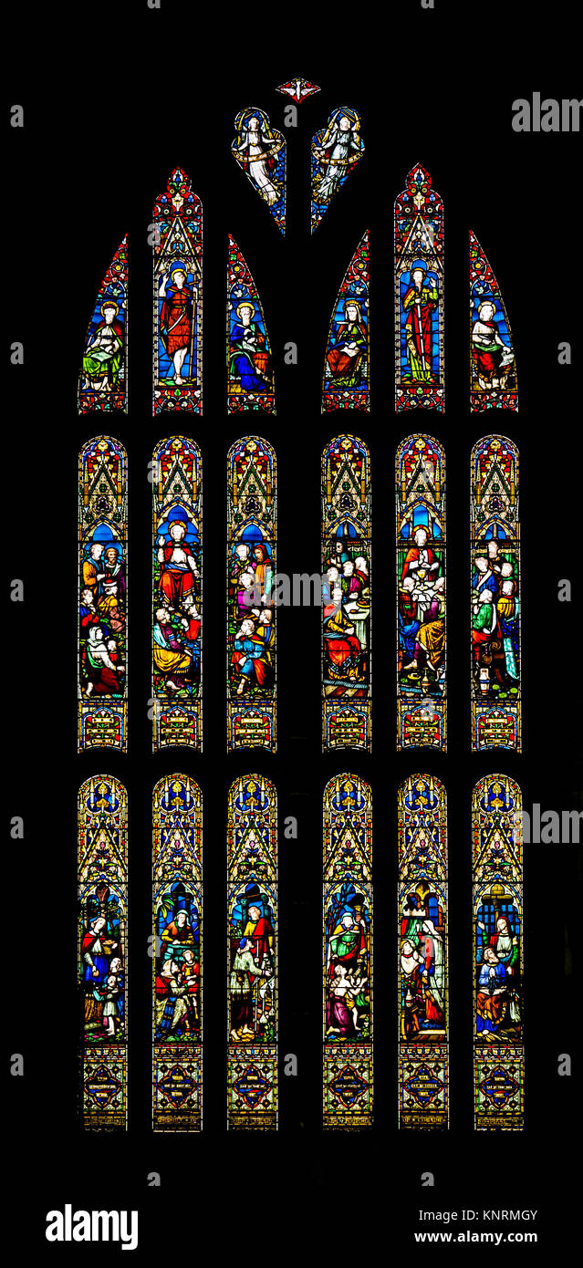 Arched church window hi-res stock photography and images - Alamy