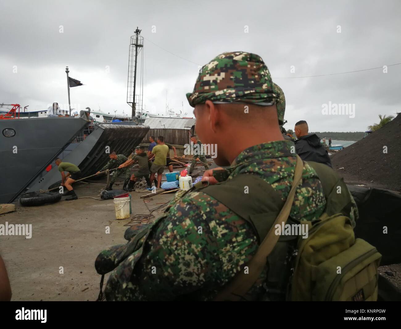 Sulu, Philippines. 12th Dec, 2017. As the government intensifies it's ...