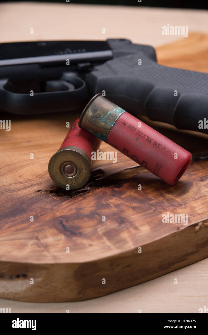 Shotgun crime hi-res stock photography and images - Alamy