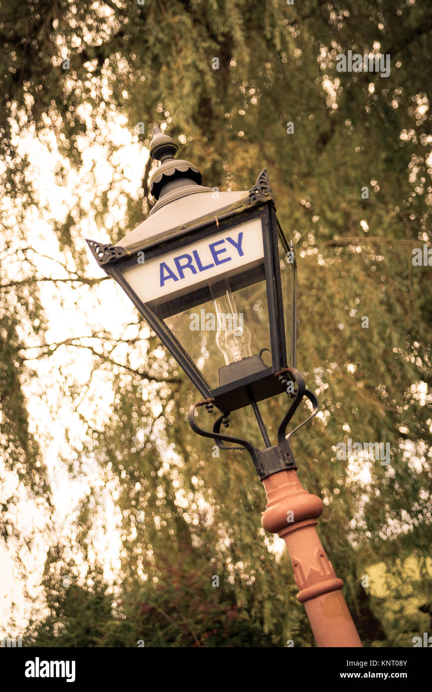 Gwr railway lamp hi-res stock photography and images - Alamy