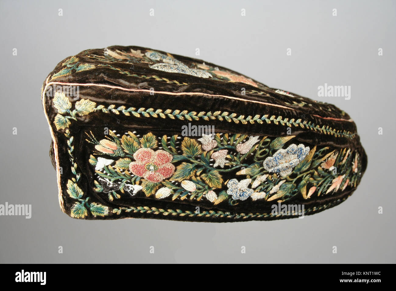 Glengarry cap hi-res stock photography and images - Alamy