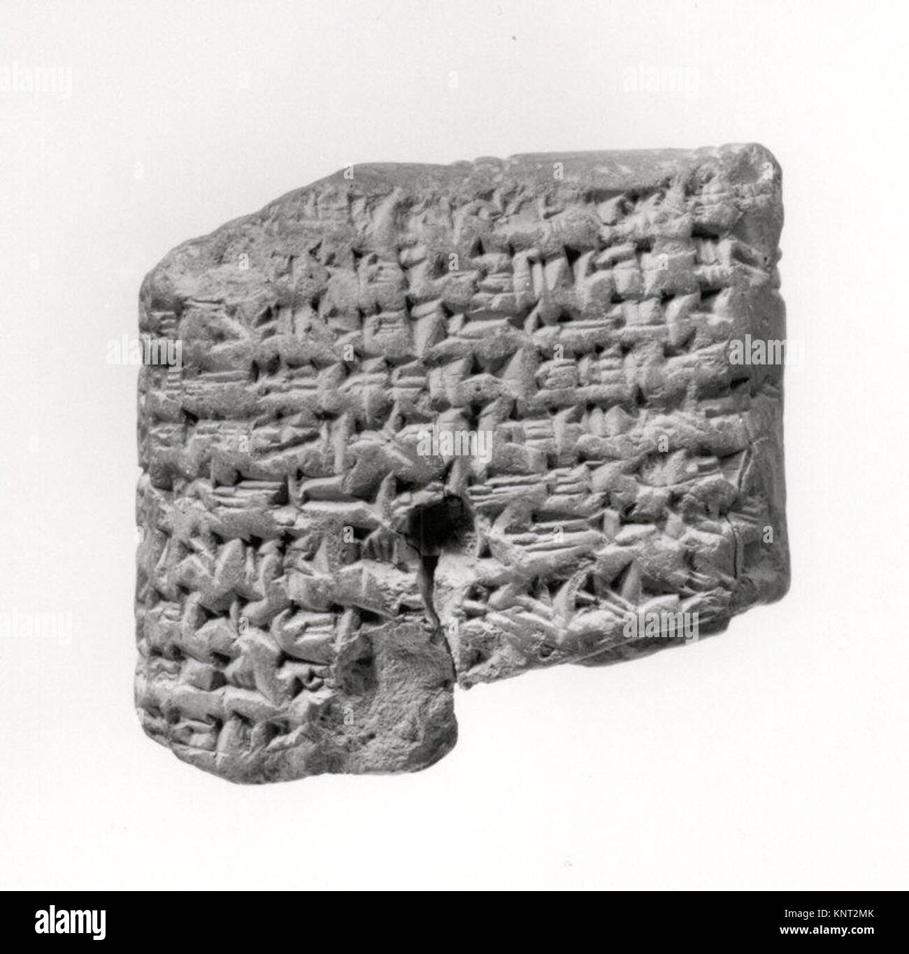 Neo babylonian clay tablet hi-res stock photography and images - Alamy