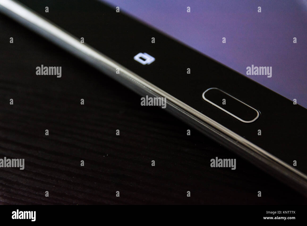 Taskbar hi-res stock photography and images - Alamy