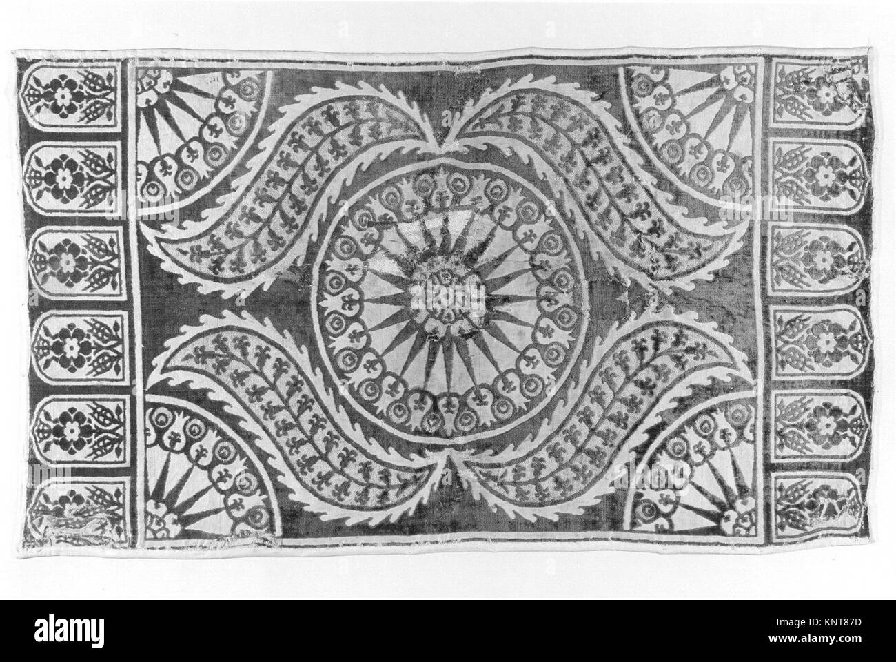 Cushion Cover (Yastik) MET 1970.65.14 452098 Stock Photo - Alamy