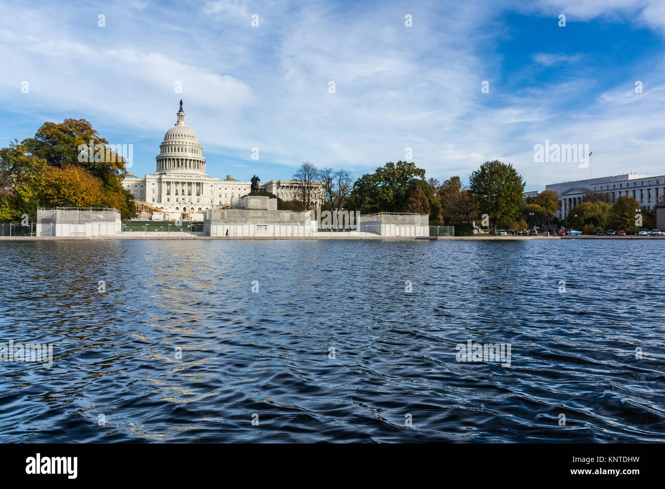 Daytime Landscape US Capitol Building Washington DC Grass Blue Sky ...