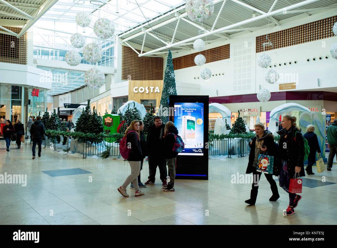 Basingstoke Mall High Resolution Stock Photography and Images - Alamy