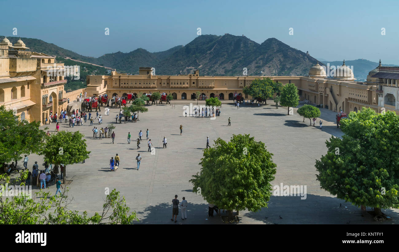 Courtyard of amber fort rajasthan india hi-res stock photography and ...