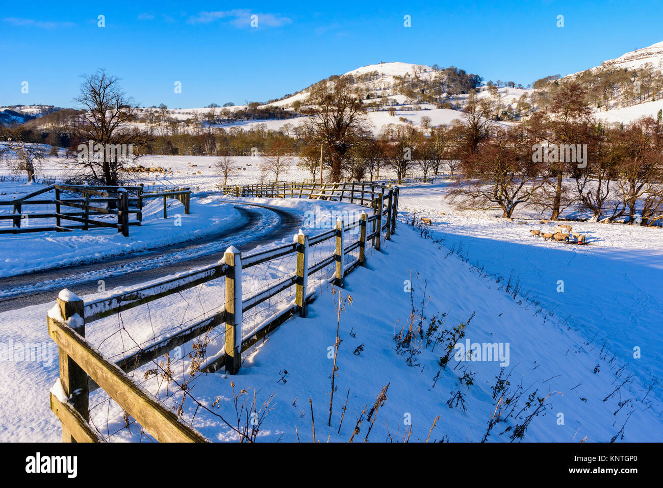 Snowy scene North Wales. Vale of Llangollen. Dinas Bran castle on the ...
