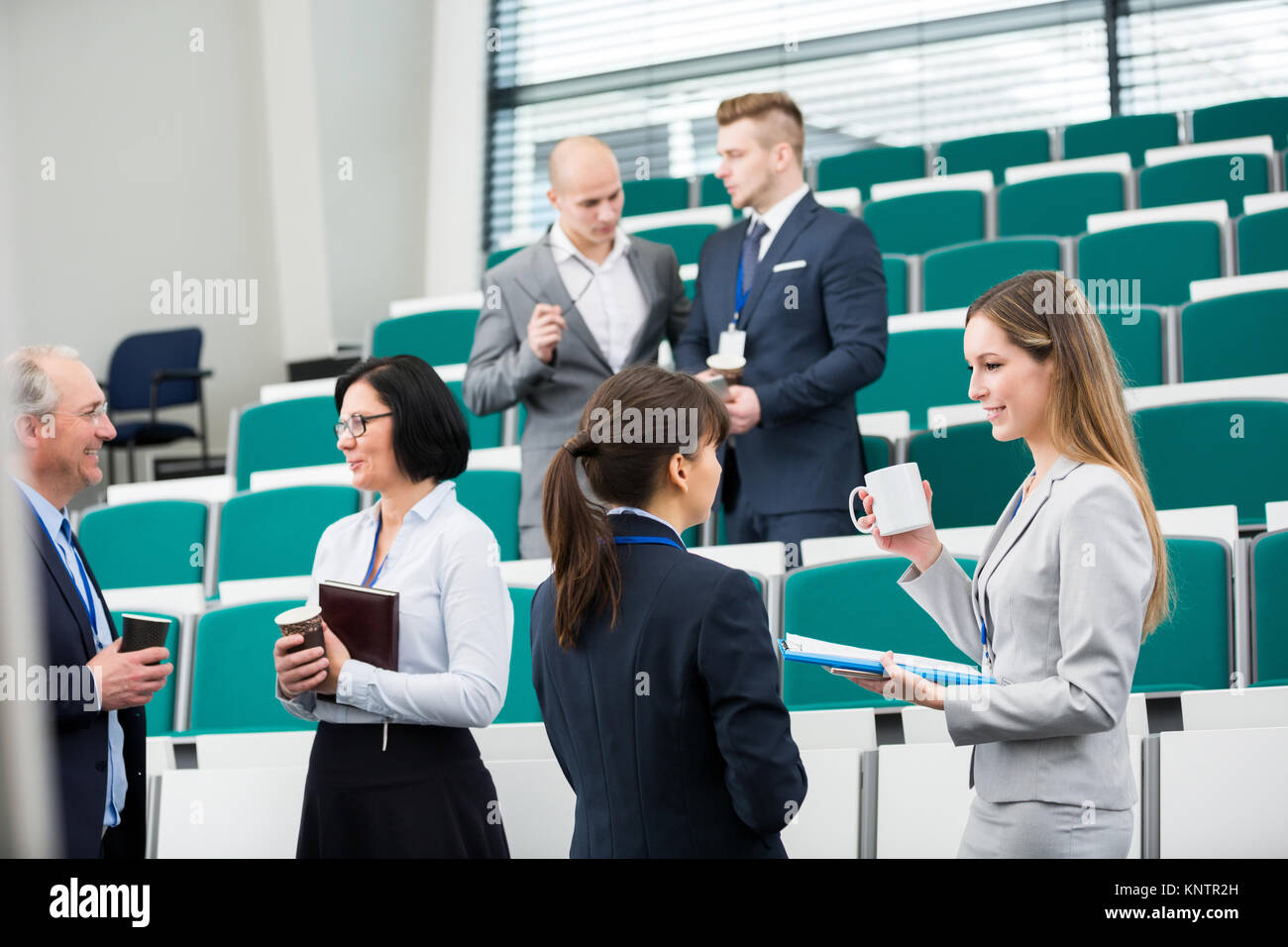 Female lecture hall hi-res stock photography and images - Alamy