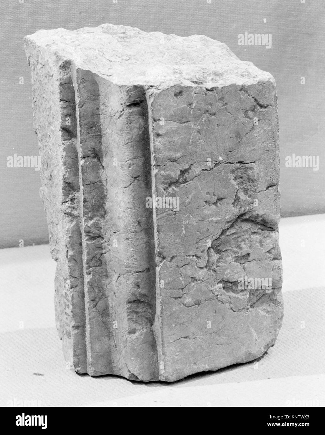 Parapet of stone hi-res stock photography and images - Alamy