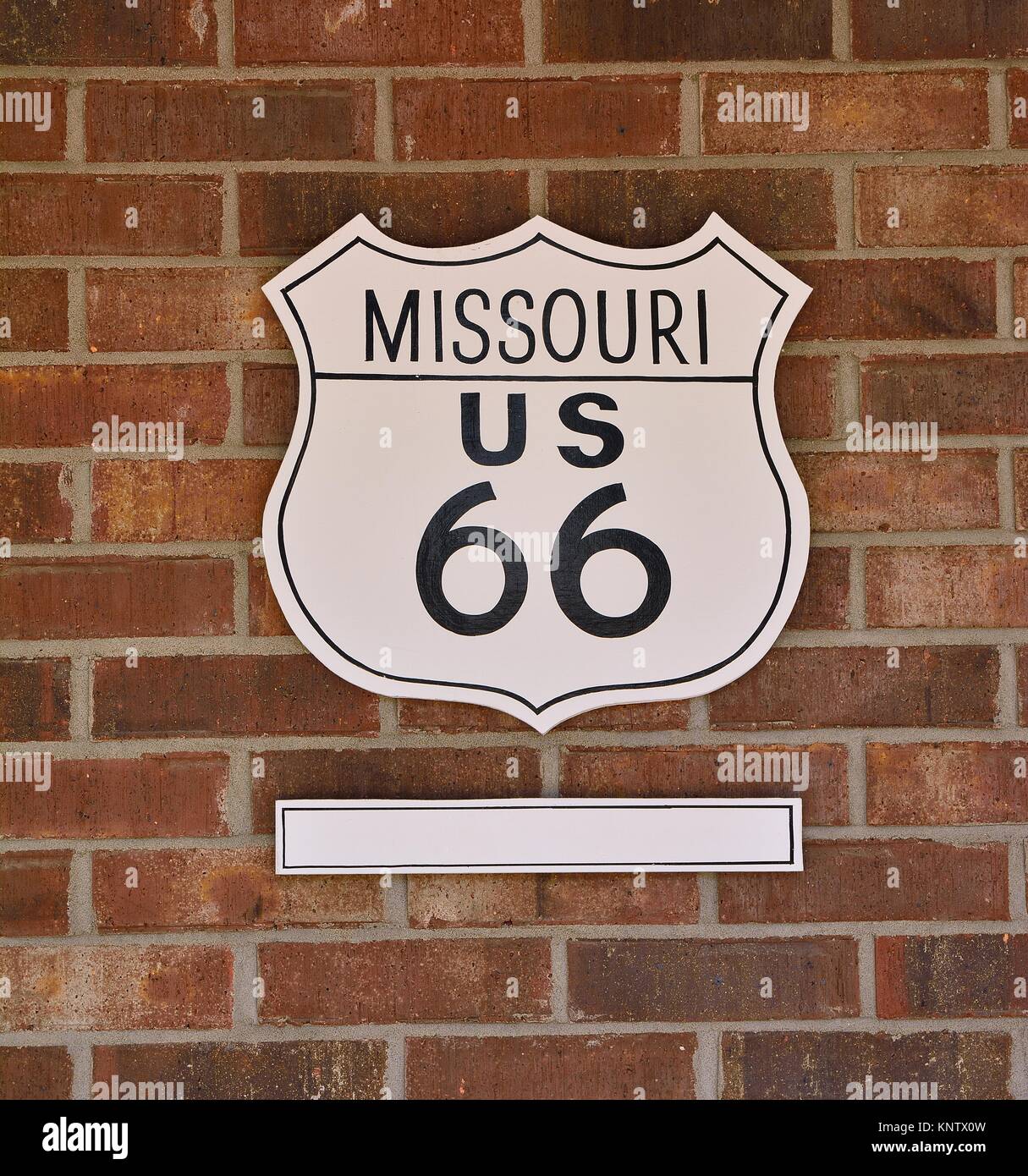 Route 66 sign missouri hi-res stock photography and images - Alamy