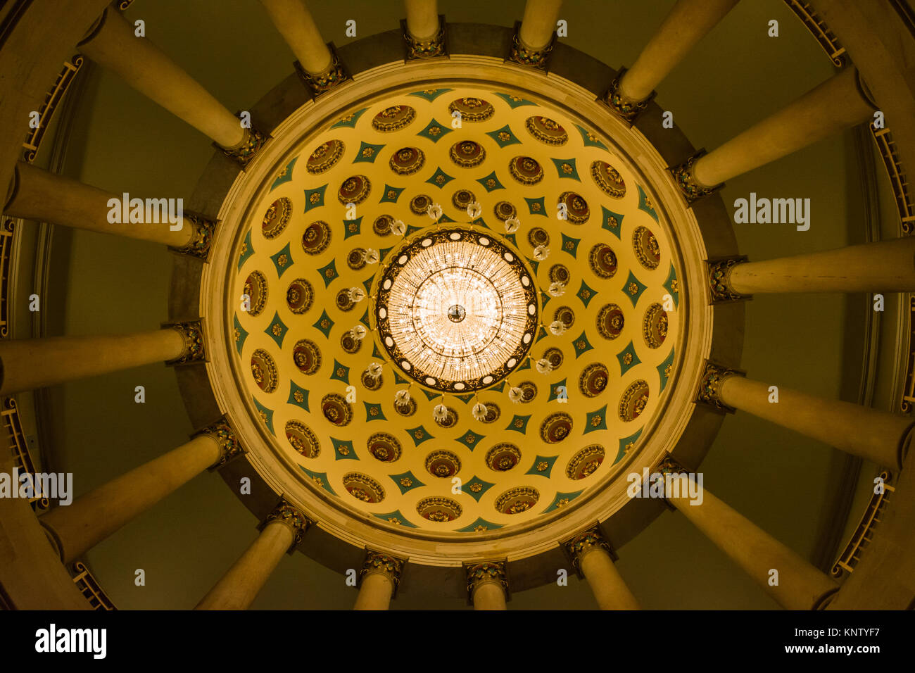 Us capitol crypt hi-res stock photography and images - Alamy