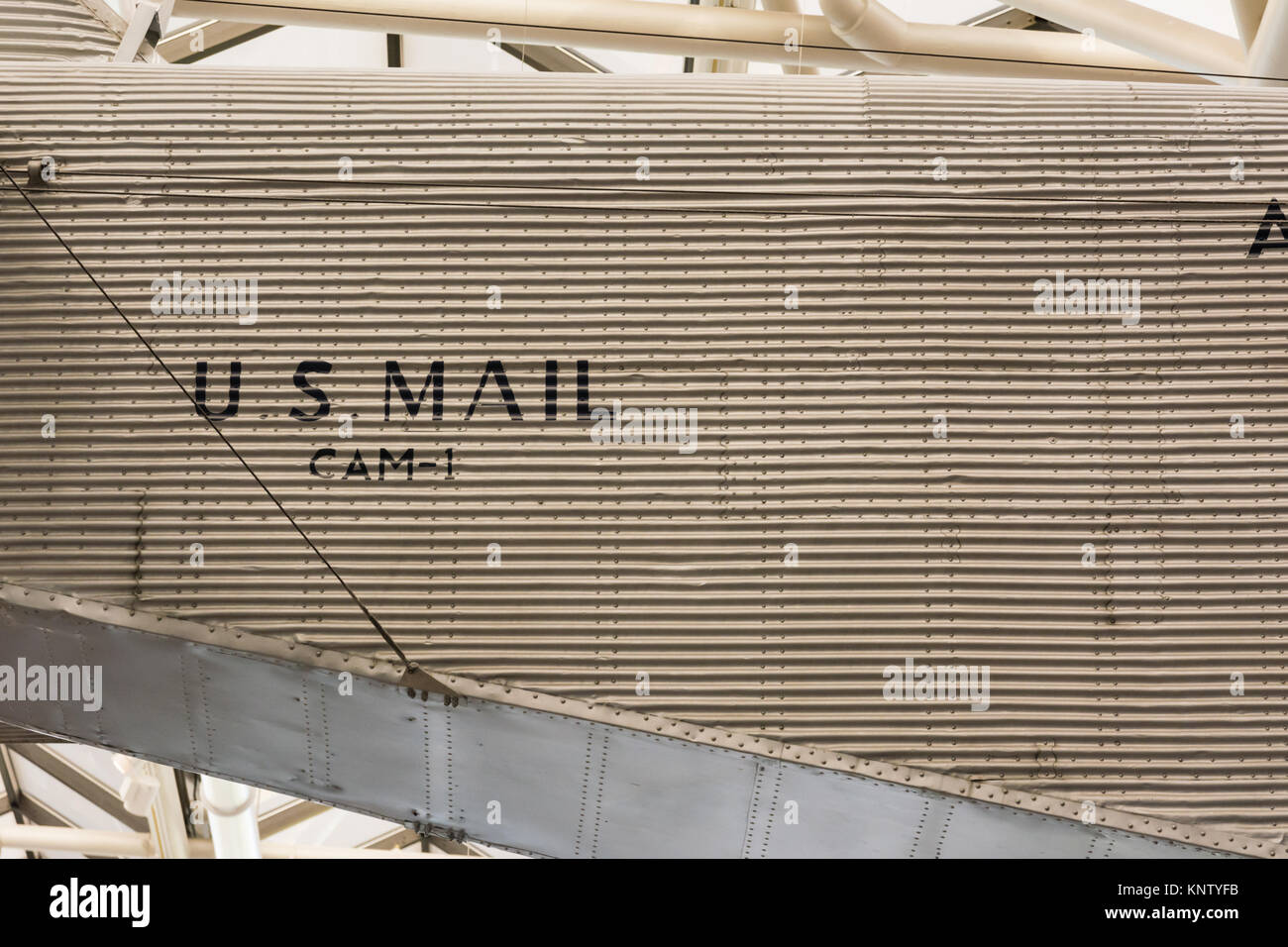 US Mail Airplane Delivery Retro CAM-1 Vintage Old Technology Metal ...