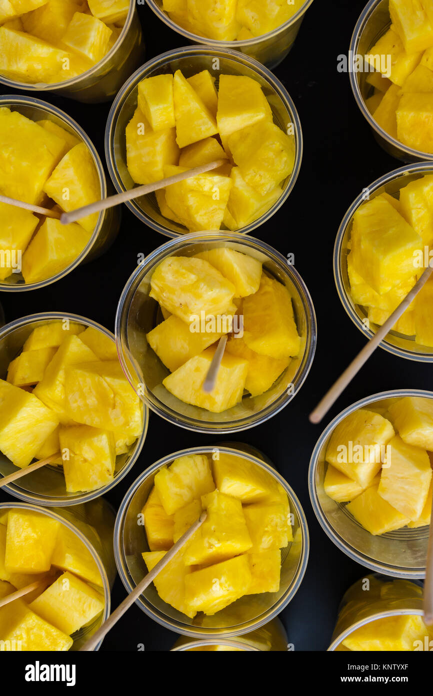 Pineapple cups hi-res stock photography and images - Alamy