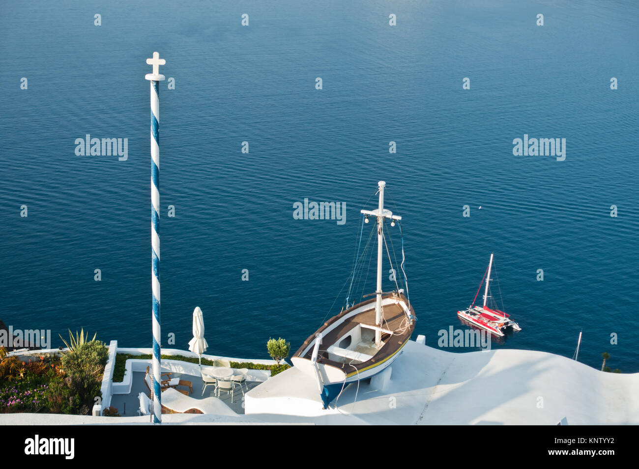 Detail from a Caldera sea coast at Oia village, Santorini island Stock ...