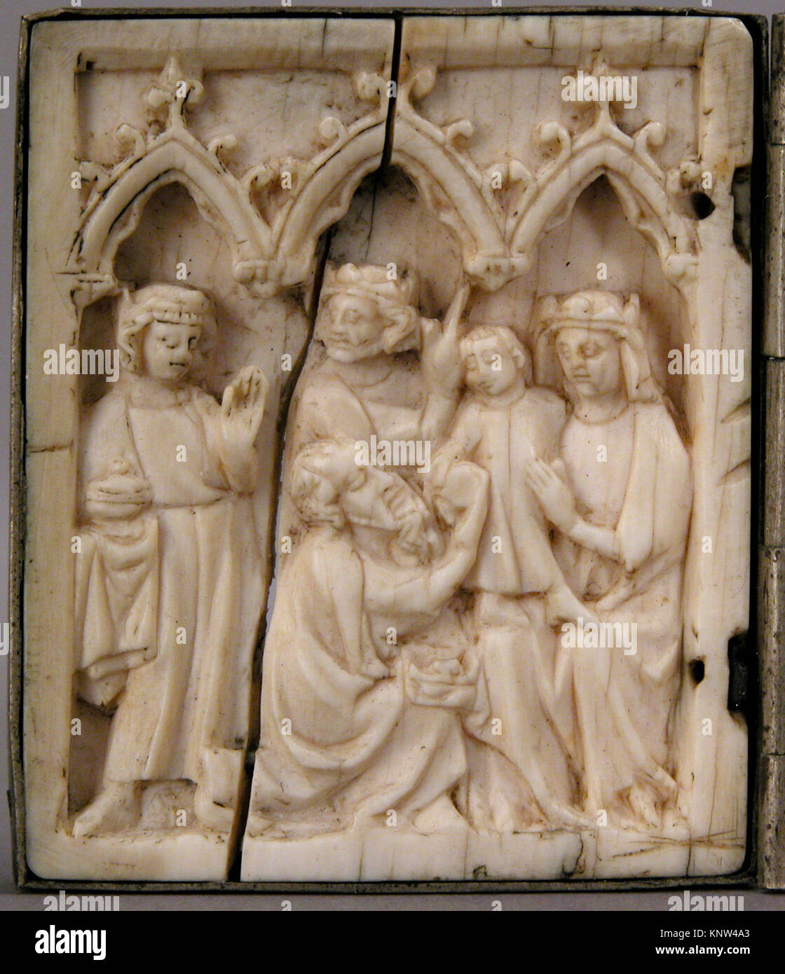 Diptych with Adoration of the Magi and Crucifixion MET sf32-100-200abd1 467470 Stock Photo - Alamy