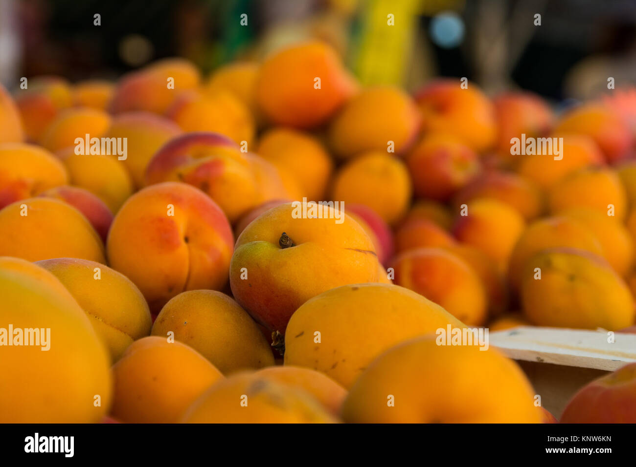 Close Up Bunch of Colorful Peaches Local Food Market Stock Photo - Alamy