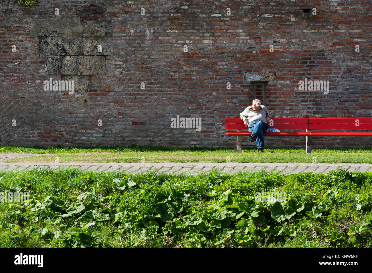Old man sleeping on sun hi-res stock photography and images - Alamy