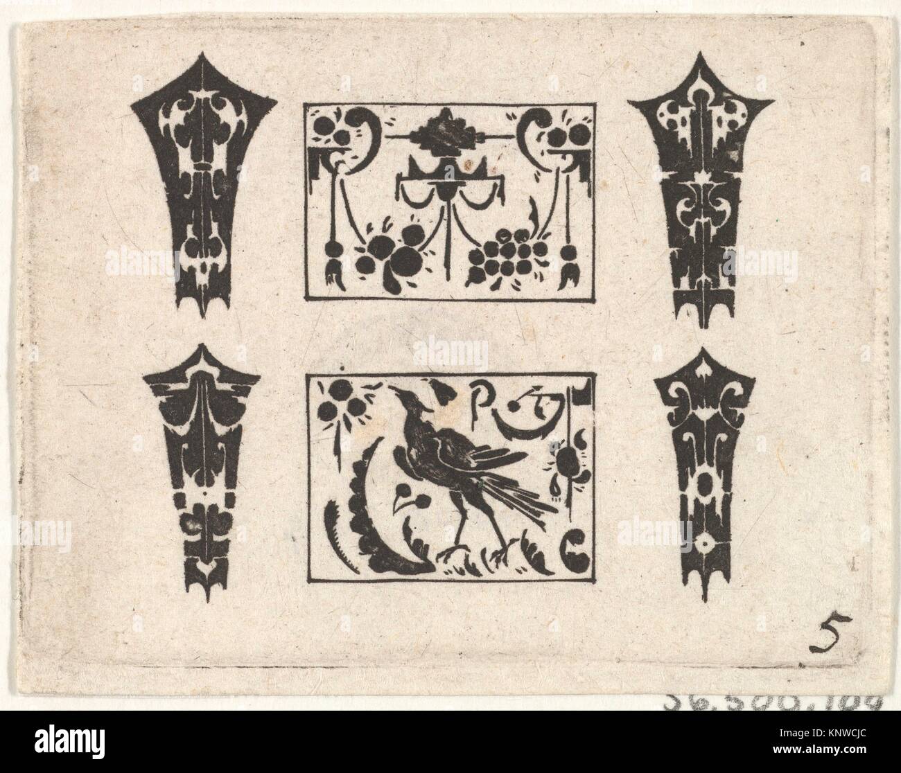 Symmetrical grotesque hi-res stock photography and images - Alamy