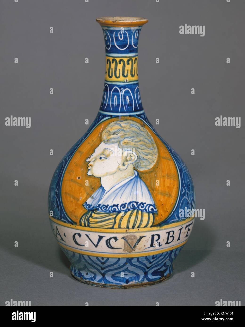 Inscribed pottery hi-res stock photography and images - Alamy