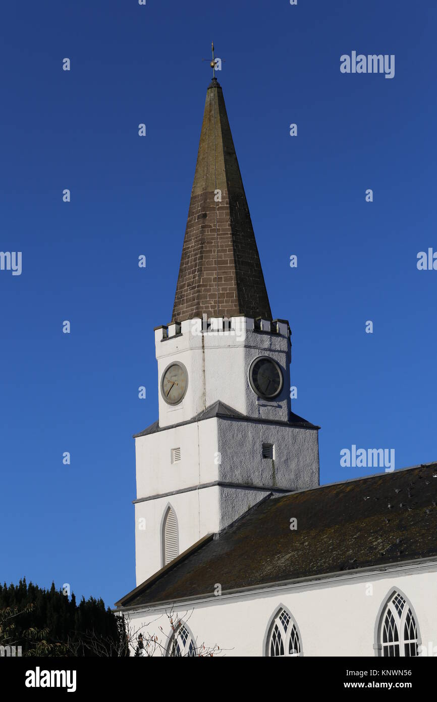 White church comrie hi-res stock photography and images - Alamy