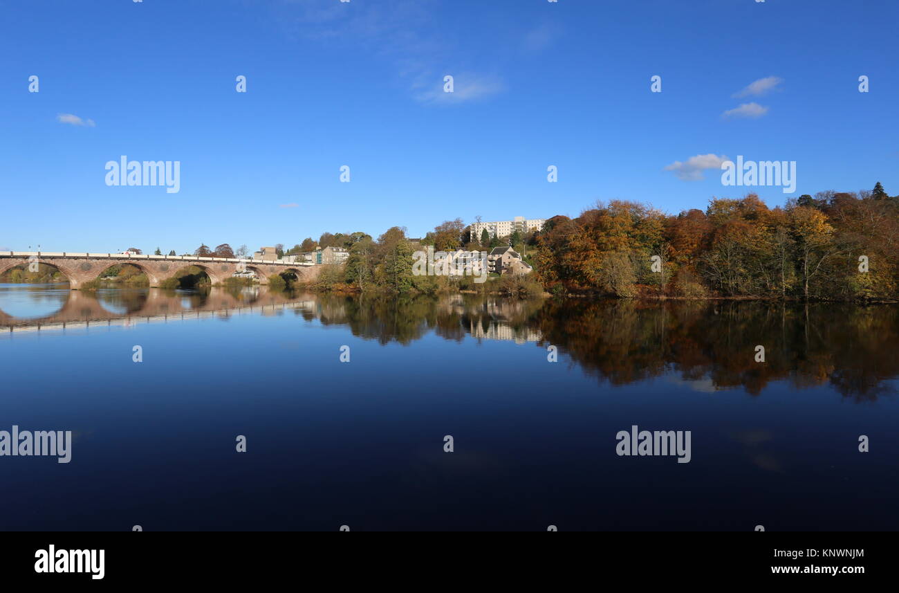 Smeaton bridge river tay perth hi-res stock photography and images - Alamy