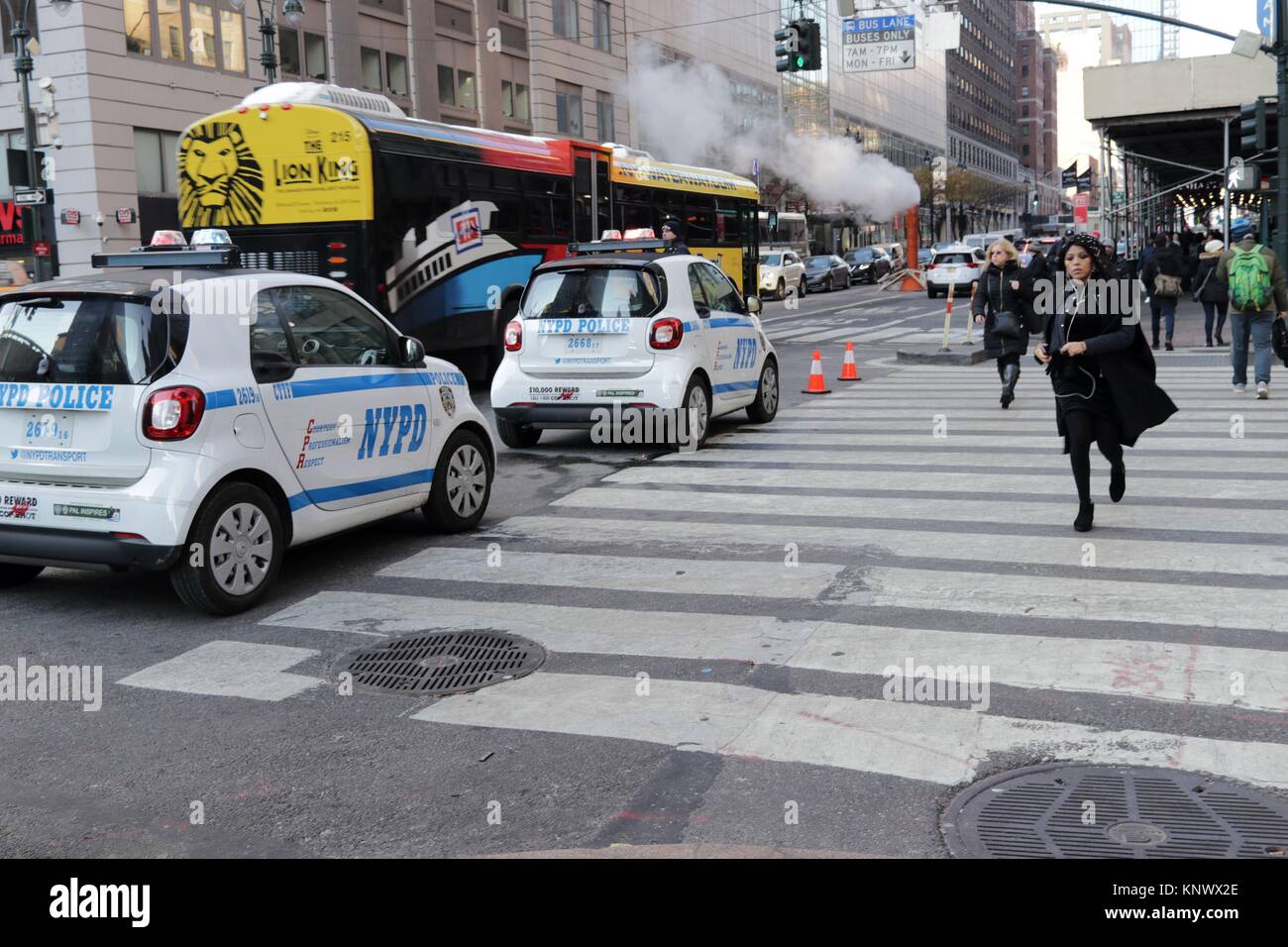 New York, NY, US. 12th. Dec, 2017. NYPD personnel on crowd control duty ...