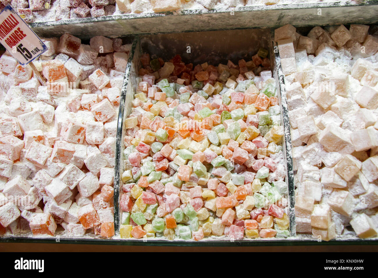 Traditional turkish delight at the bazaar Stock Photo - Alamy