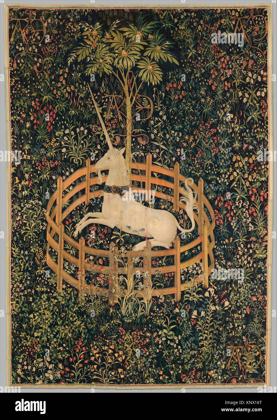 Unicorn tapestry hi-res stock photography and images - Alamy