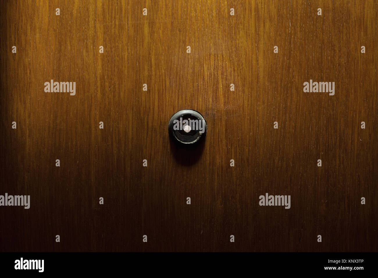 Peephole hi-res stock photography and images - Alamy