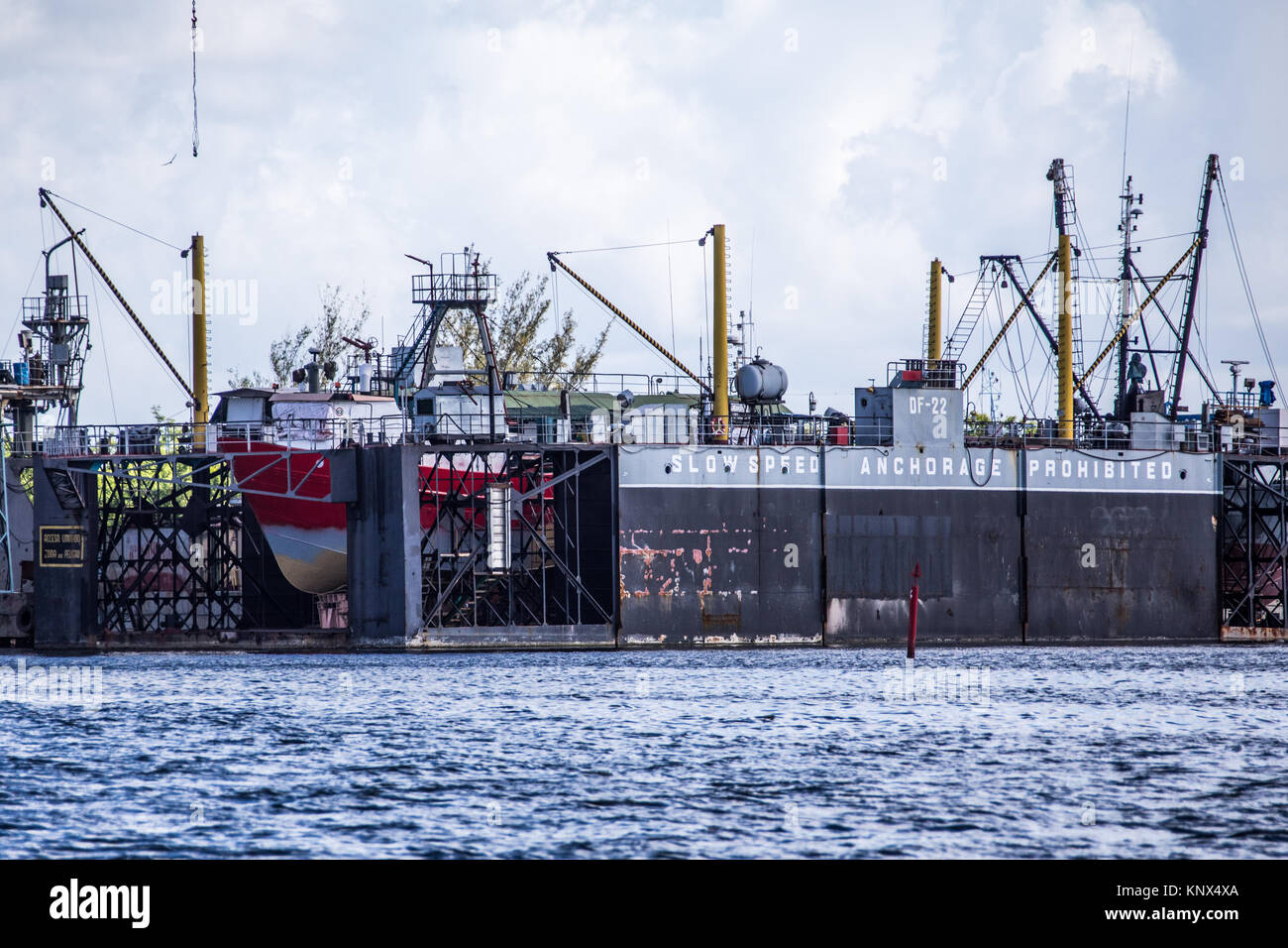 Caribbean dry dock hi-res stock photography and images - Alamy