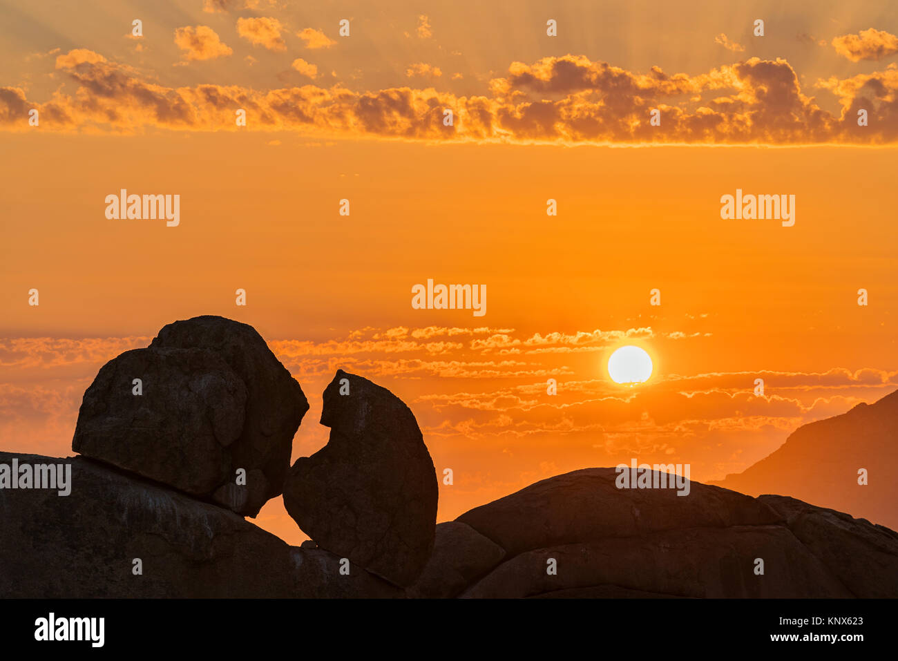 Two bolders hi-res stock photography and images - Alamy