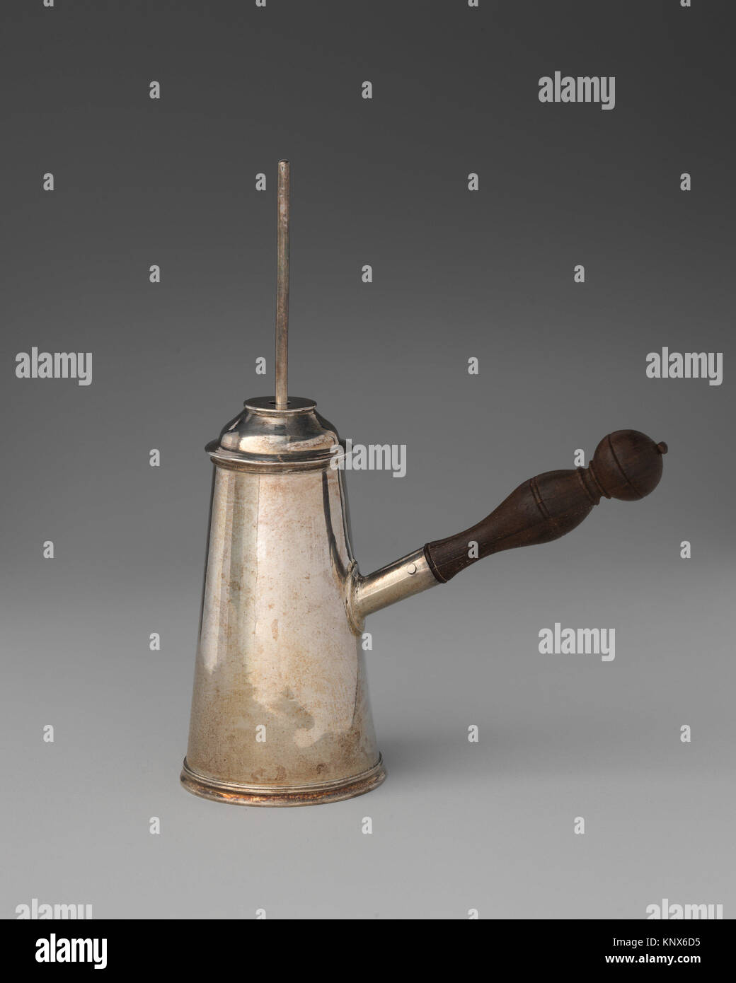 Miniature chocolate pot hi-res stock photography and images - Alamy