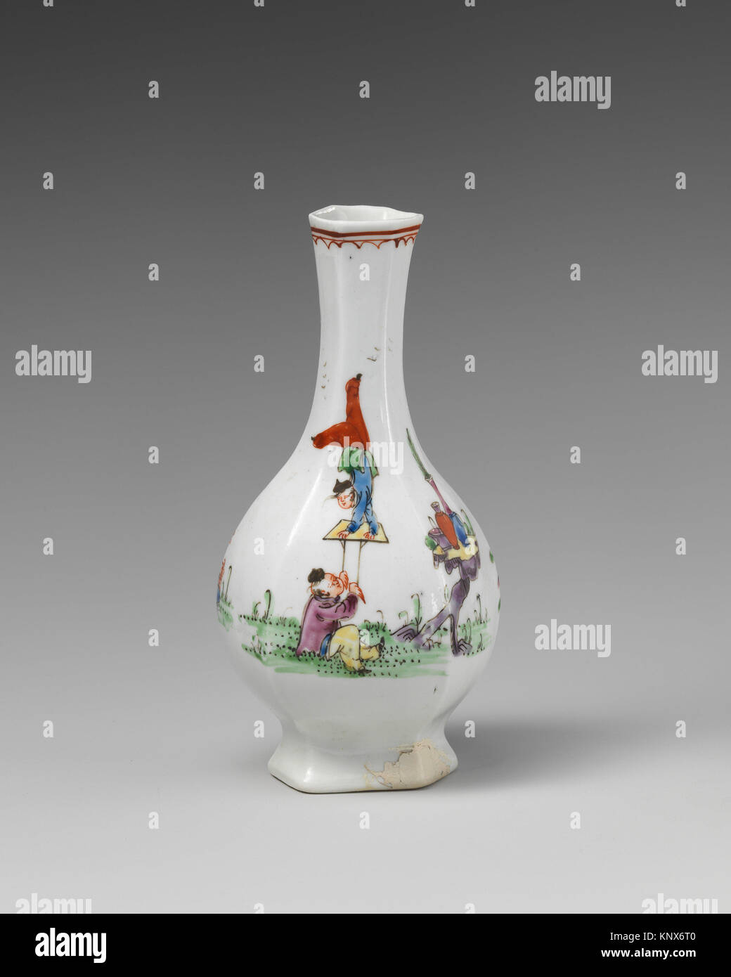 British porcelain 18th century hi-res stock photography and images - Alamy