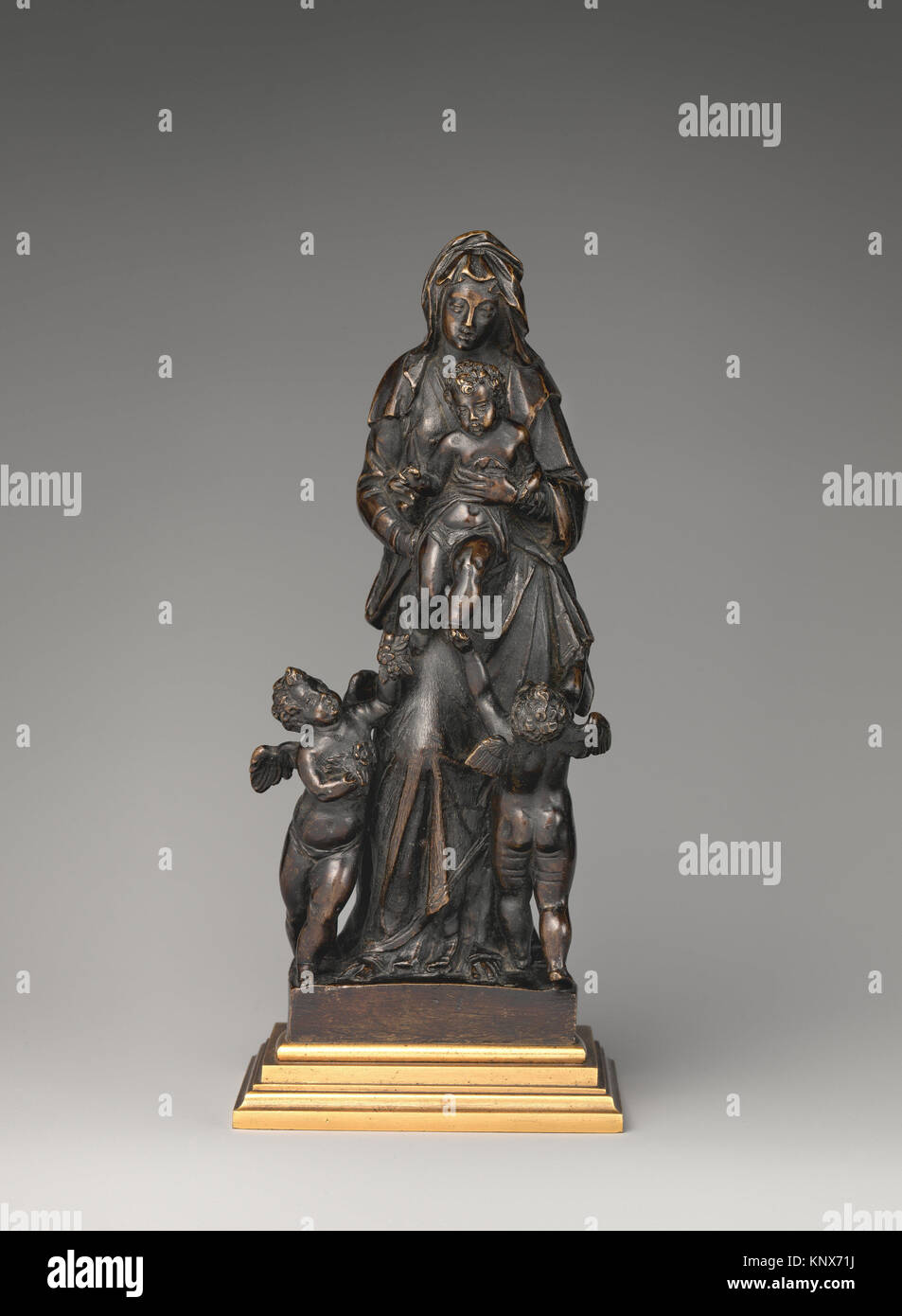 16th century virgin child angels hi-res stock photography and images ...