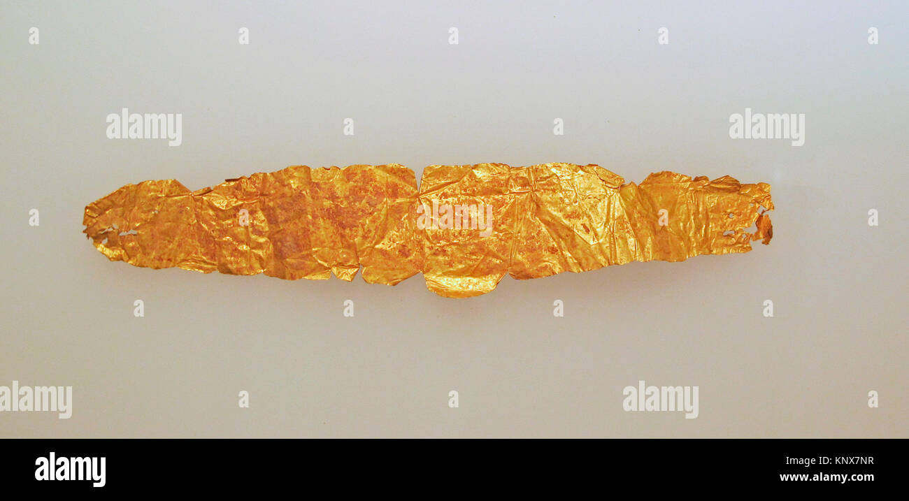 Frontlet hi-res stock photography and images - Alamy