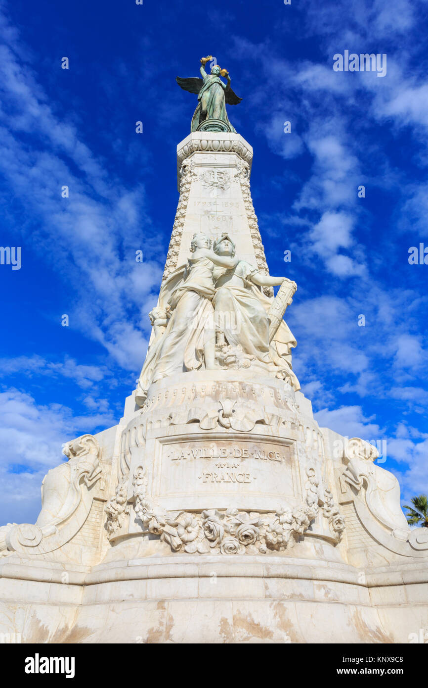 Monument du Centenaire de la réunion de Nice à la France, Statue de la ...