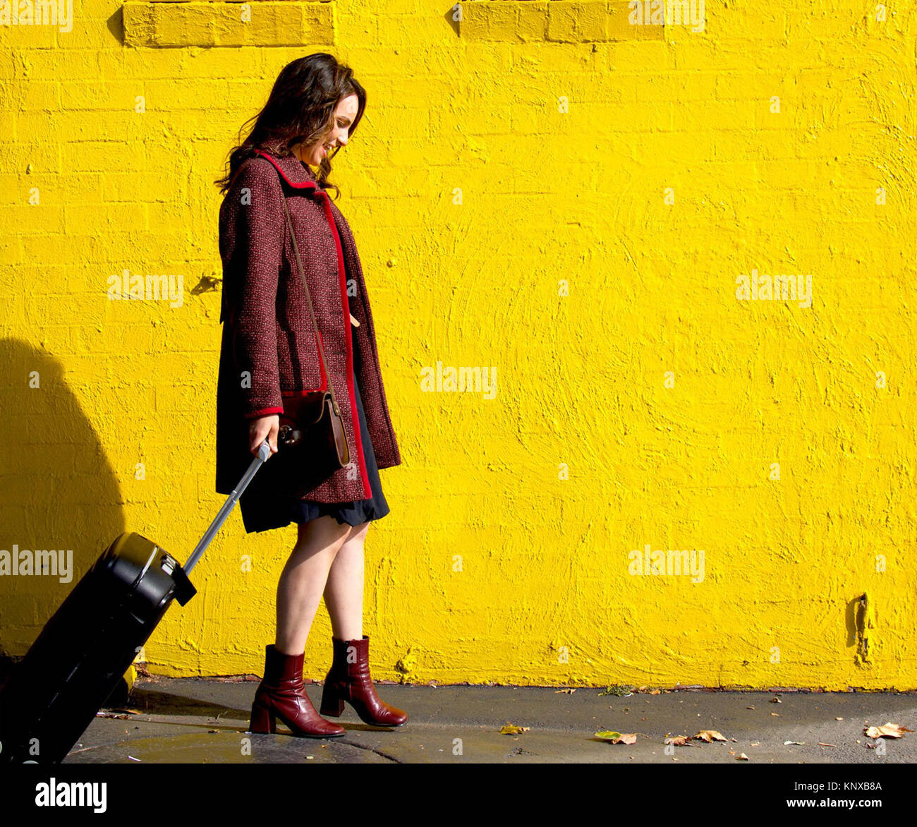 THE NEON SPECTRUM, Stephanie Gonelli, 2017. ©Umbrella Entertainment ...