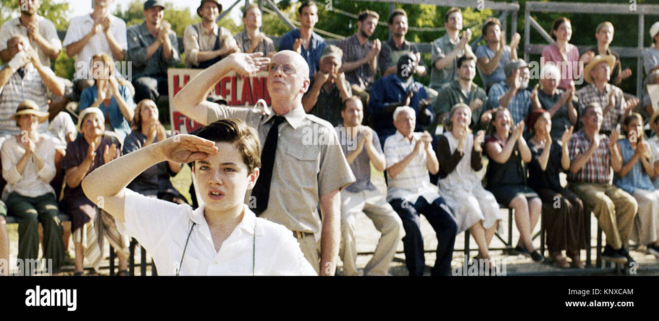 THE WHITE KING, front, from left: Lorenzo Allchurch, Ton Kas, 2016 ...
