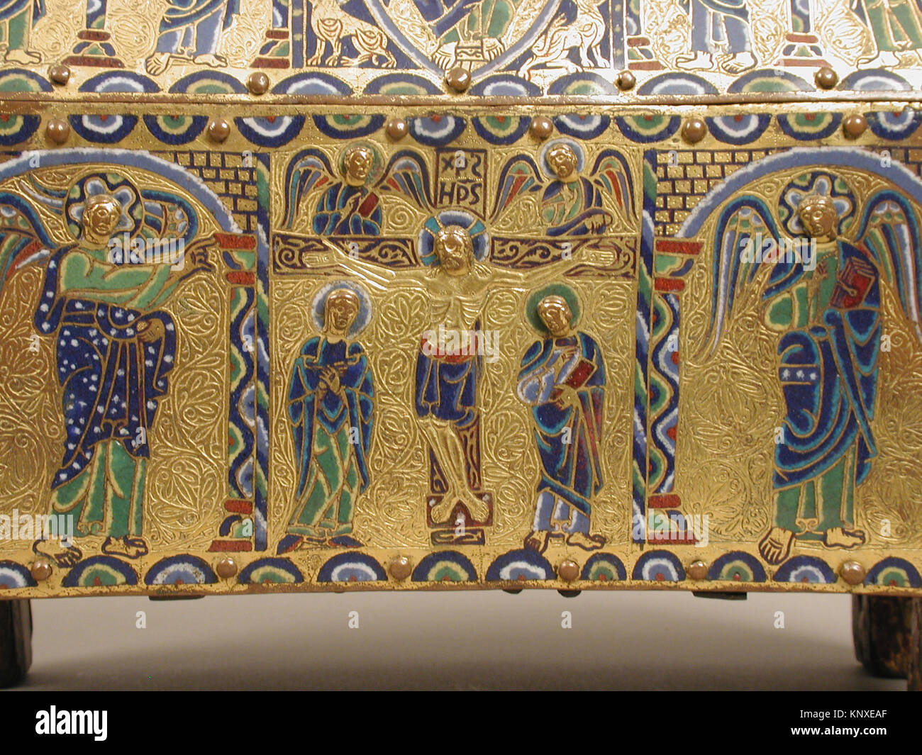 This MET chasse depicts The Crucifixion and Christ in Majesty, created ...