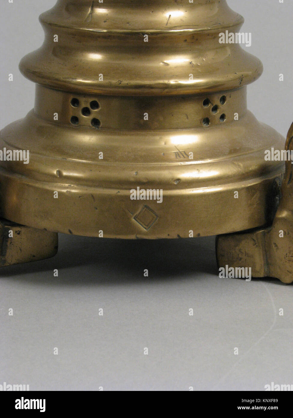 Candlestick, Pricket MET sf41-190-121d1 467948 Stock Photo - Alamy