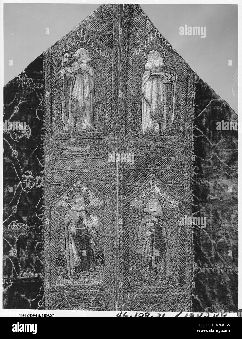 This cope, cataloged as MET 194249, is a 16th-century Italian textile ...